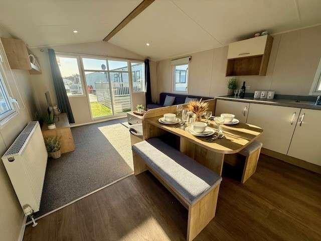 2 bed property for sale