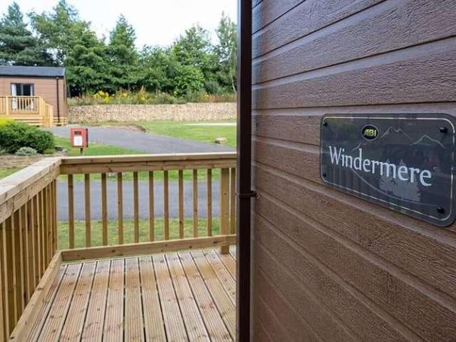 2 bed property for sale