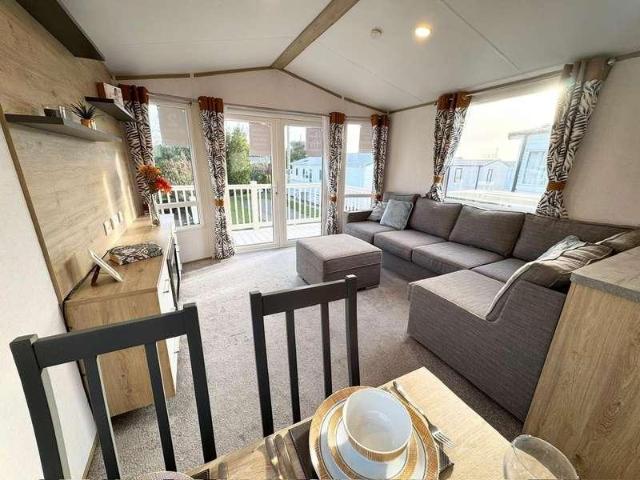 2 bed property for sale