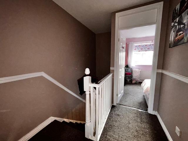 2 bed property for sale