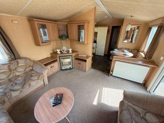 2 bed property for sale