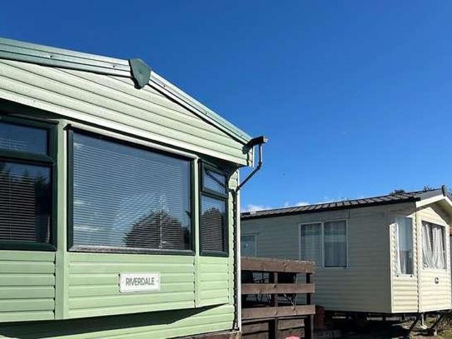 2 bed property for sale