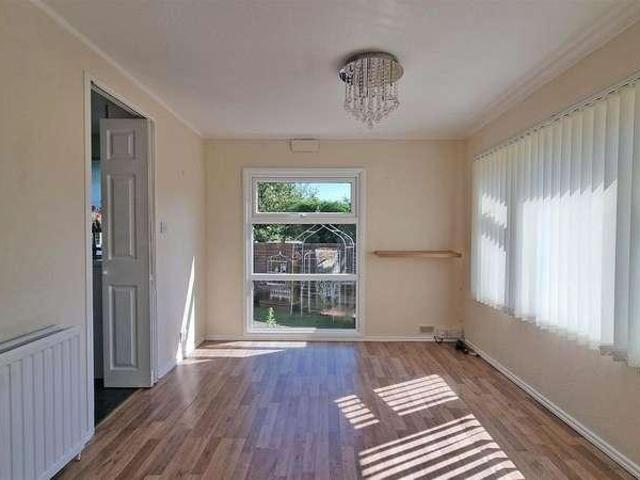2 bed property for sale