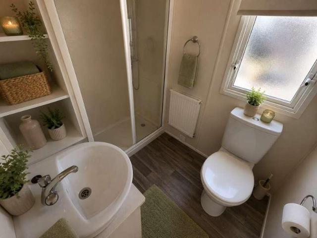 2 bed property for sale