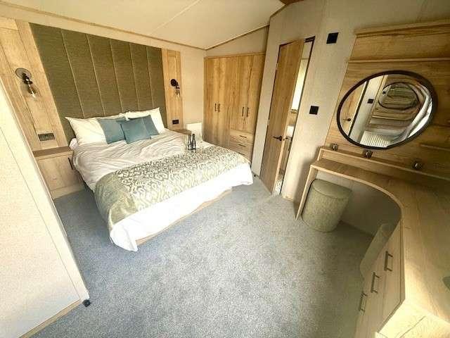2 bed property for sale