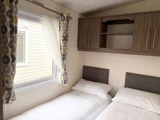 2 bed property for sale