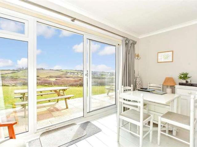 2 bed property for sale