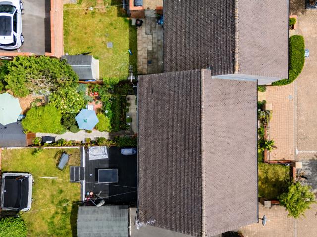 2 bed property for sale