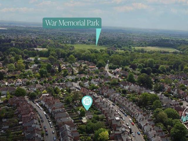 2 bed property for sale