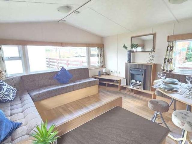 2 bed property for sale