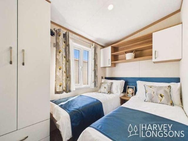 2 bed property for sale