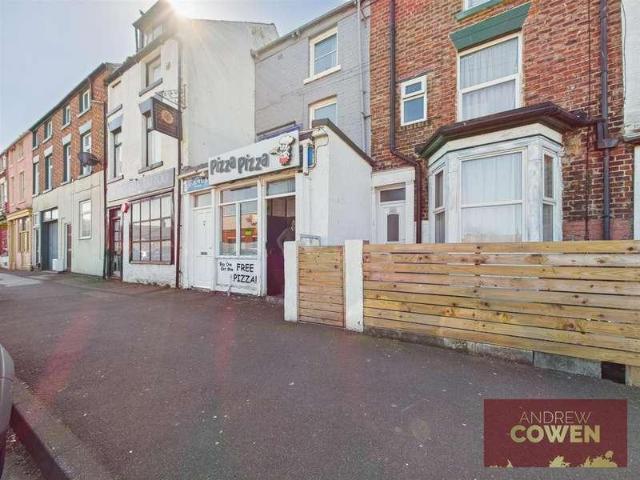 2 bed property for sale