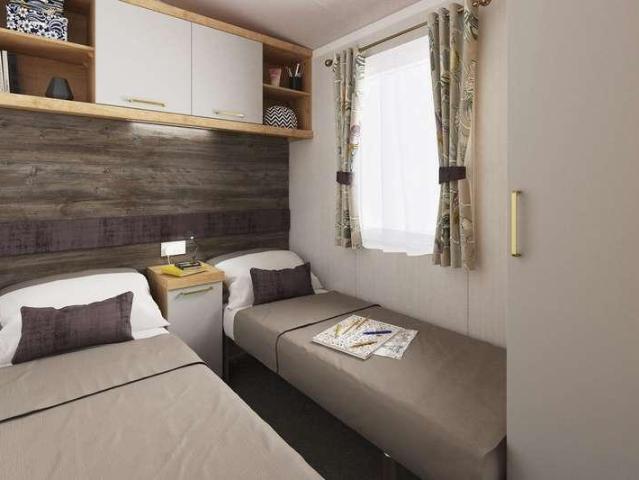 2 bed property for sale
