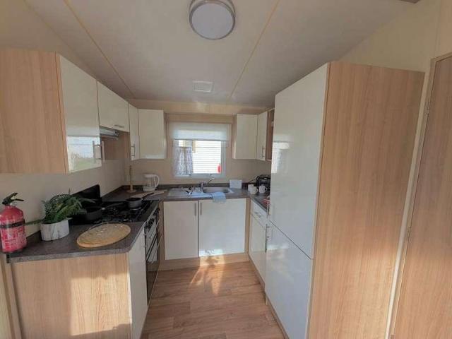 2 bed property for sale