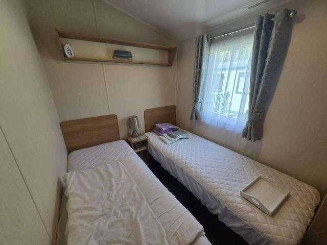 2 bed property for sale