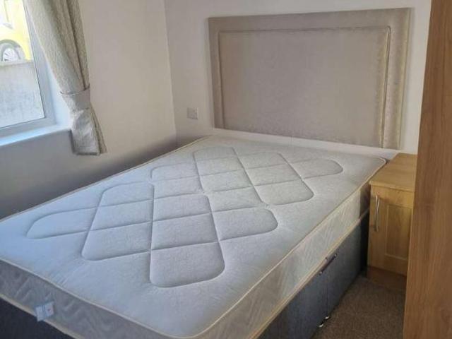 2 bed property for sale