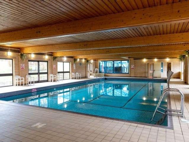 2 bed property for sale