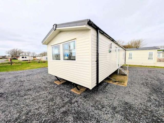 2 bed property for sale