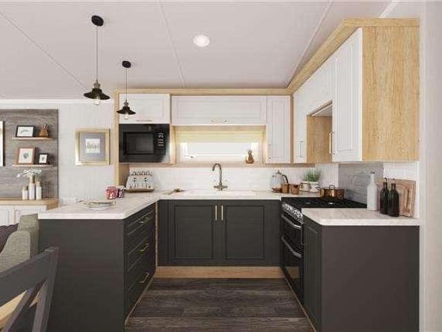 2 bed property for sale