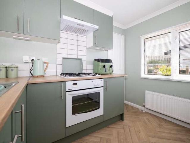 2 bed property for sale