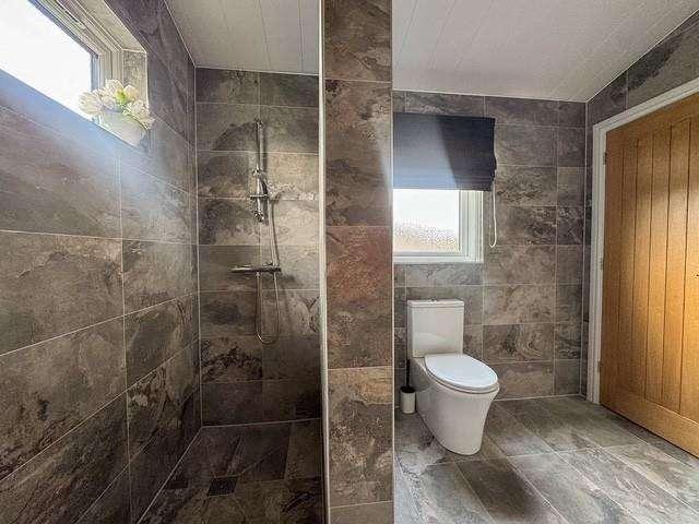 2 bed property for sale