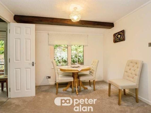 2 bed property for sale