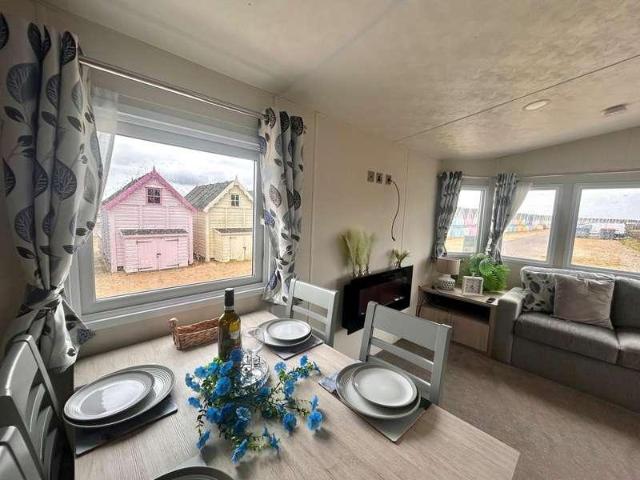 2 bed property for sale