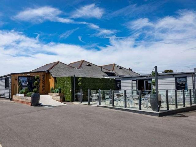 2 bed property for sale