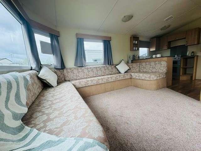 2 bed property for sale