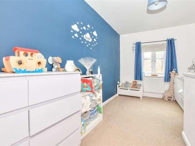 2 bed property for sale