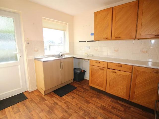 2 bed property for sale