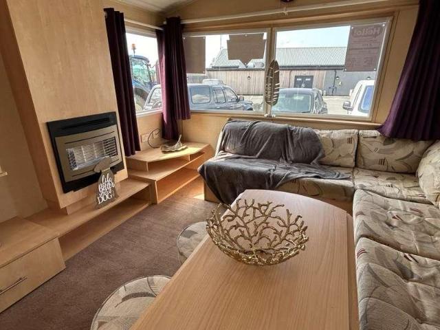 2 bed property for sale