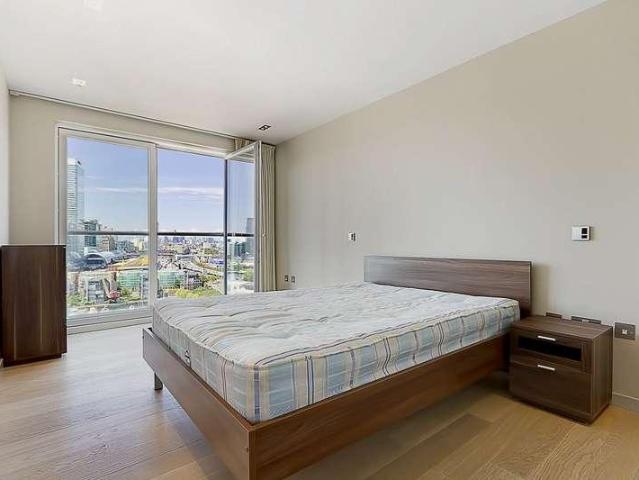 2 bed property for sale