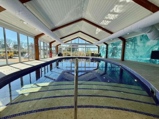 2 bed property for sale