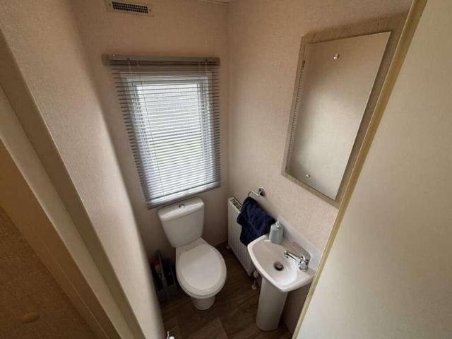 2 bed property for sale