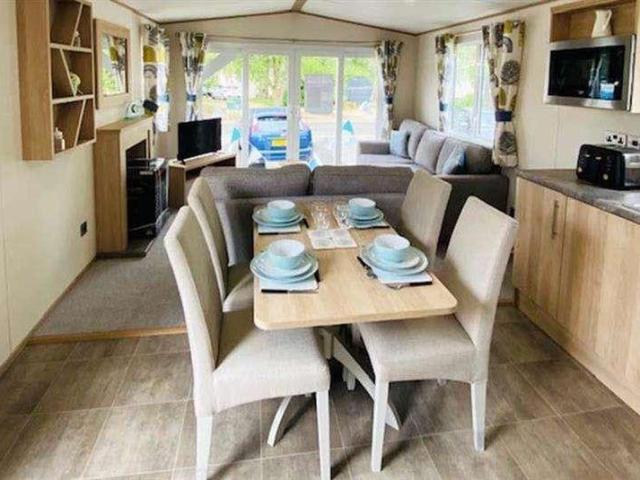2 bed property for sale