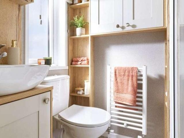 2 bed property for sale