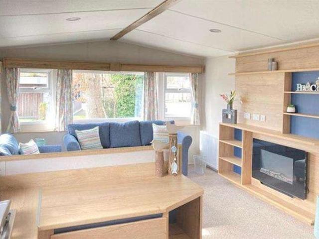 2 bed property for sale