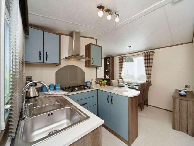 2 bed property for sale