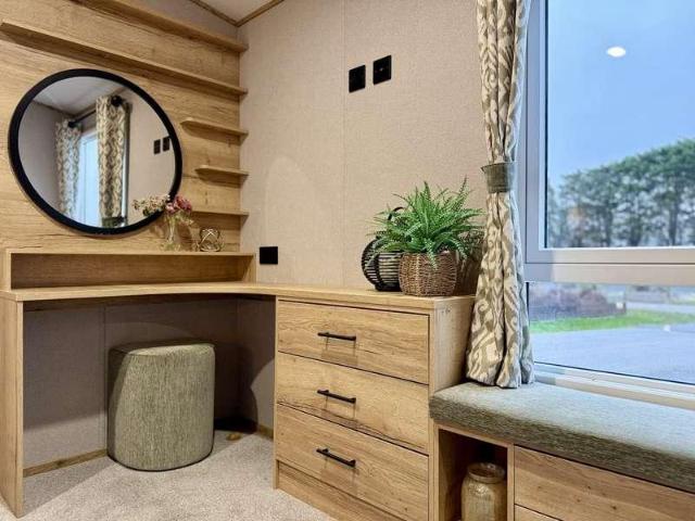 2 bed property for sale