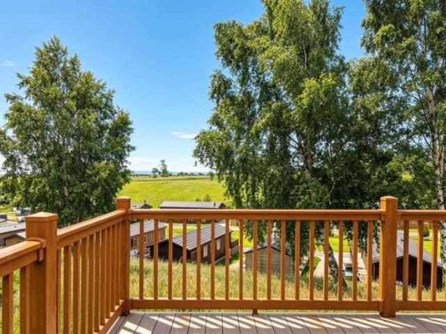 2 bed property for sale