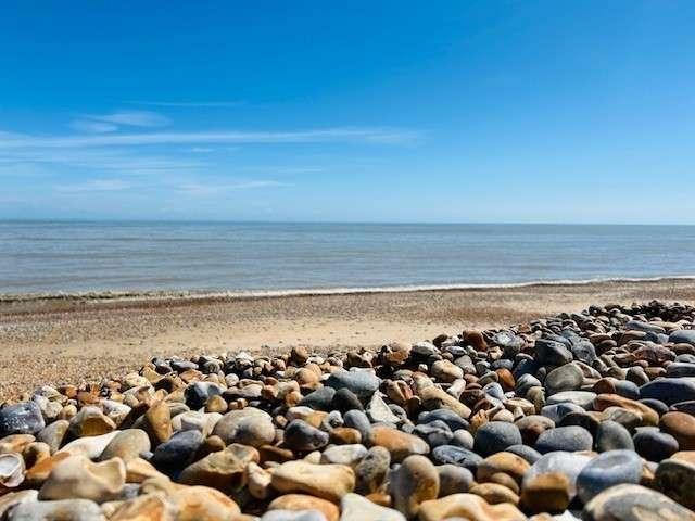 2 bed property for sale