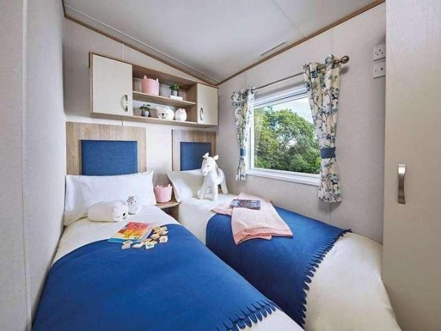 2 bed property for sale