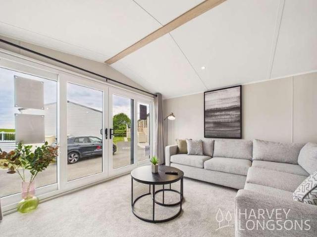 2 bed property for sale