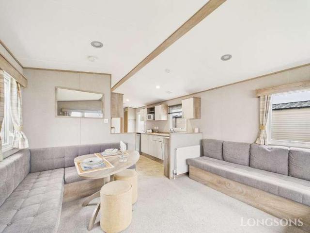 2 bed property for sale