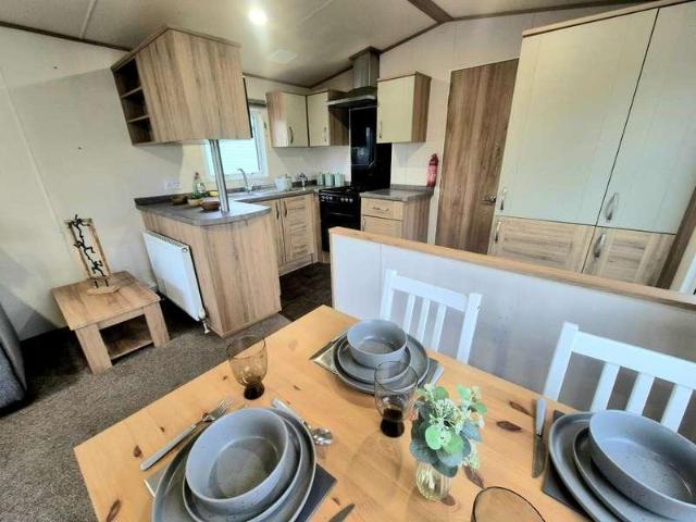 2 bed property for sale