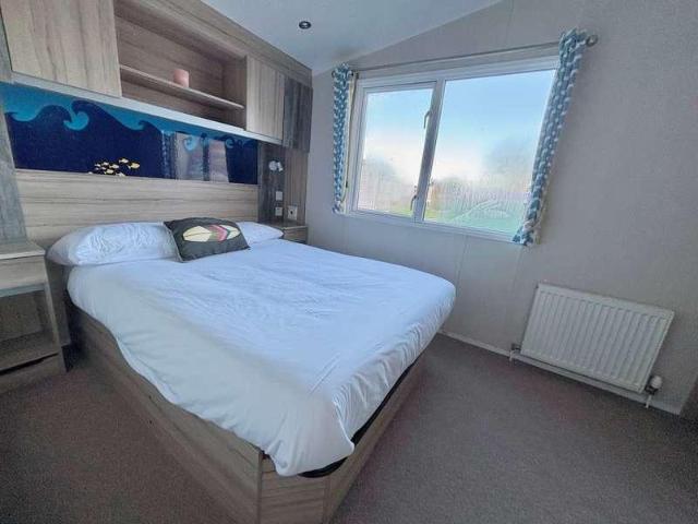 2 bed property for sale
