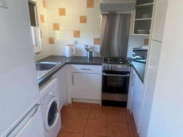2 bed property for sale