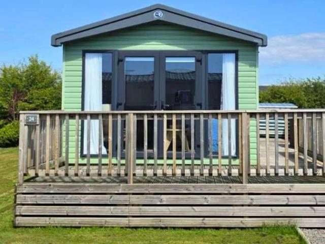 2 bed property for sale