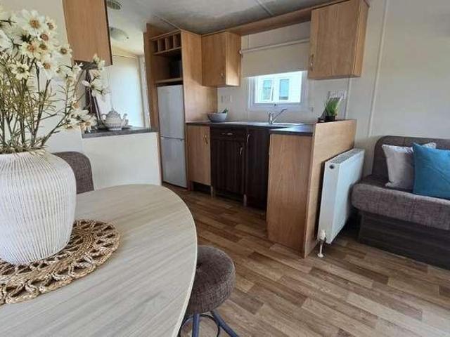 2 bed property for sale